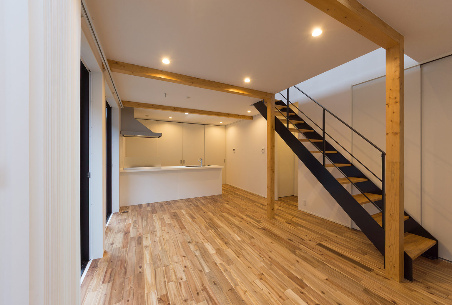 おしゃれな階段の間取りバリエーション8選｜名古屋の注文住宅事例を紹介 - R+house